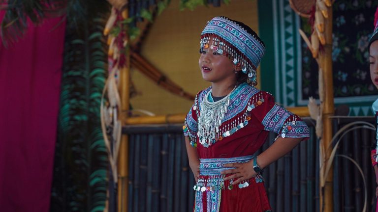 Ouverture Officielle des Festivités du Nouvel An Hmong de Cacao ...