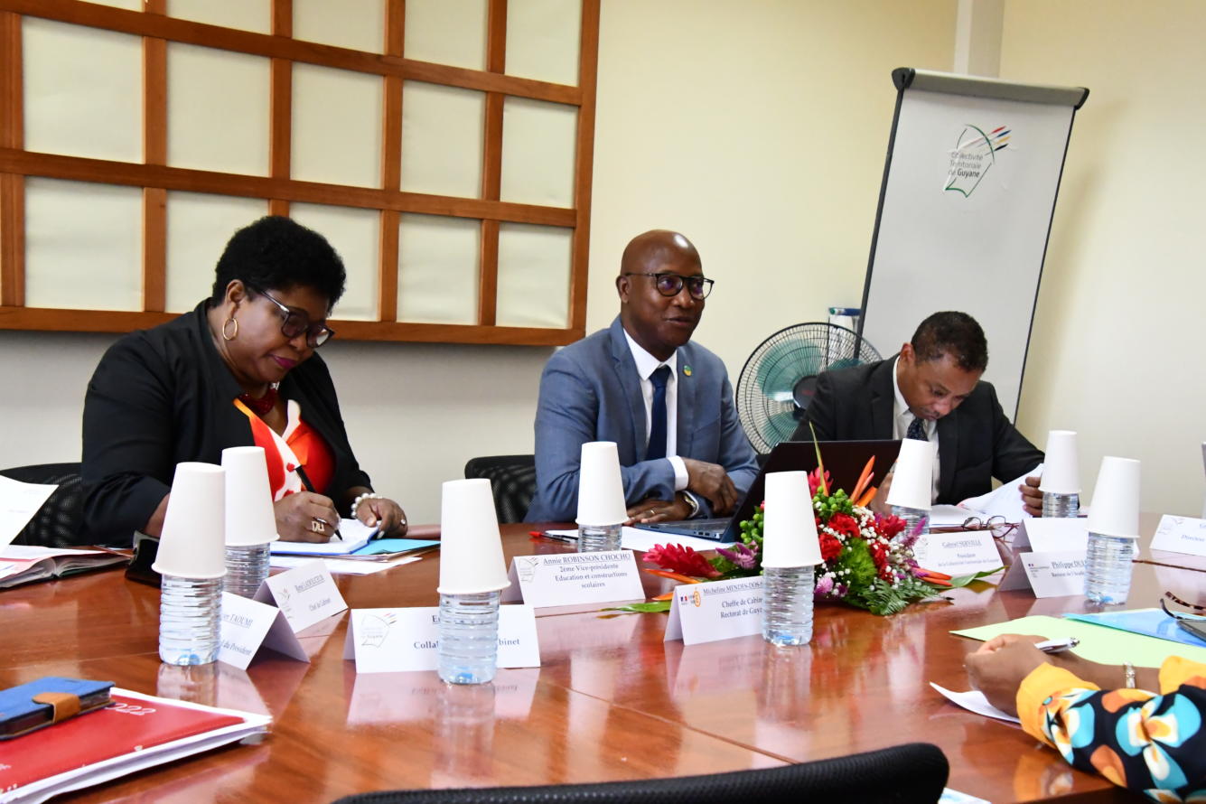 [EDUCATION] La Collectivité Territoriale de Guyane et le Rectorat toujours mobilisés pour ...